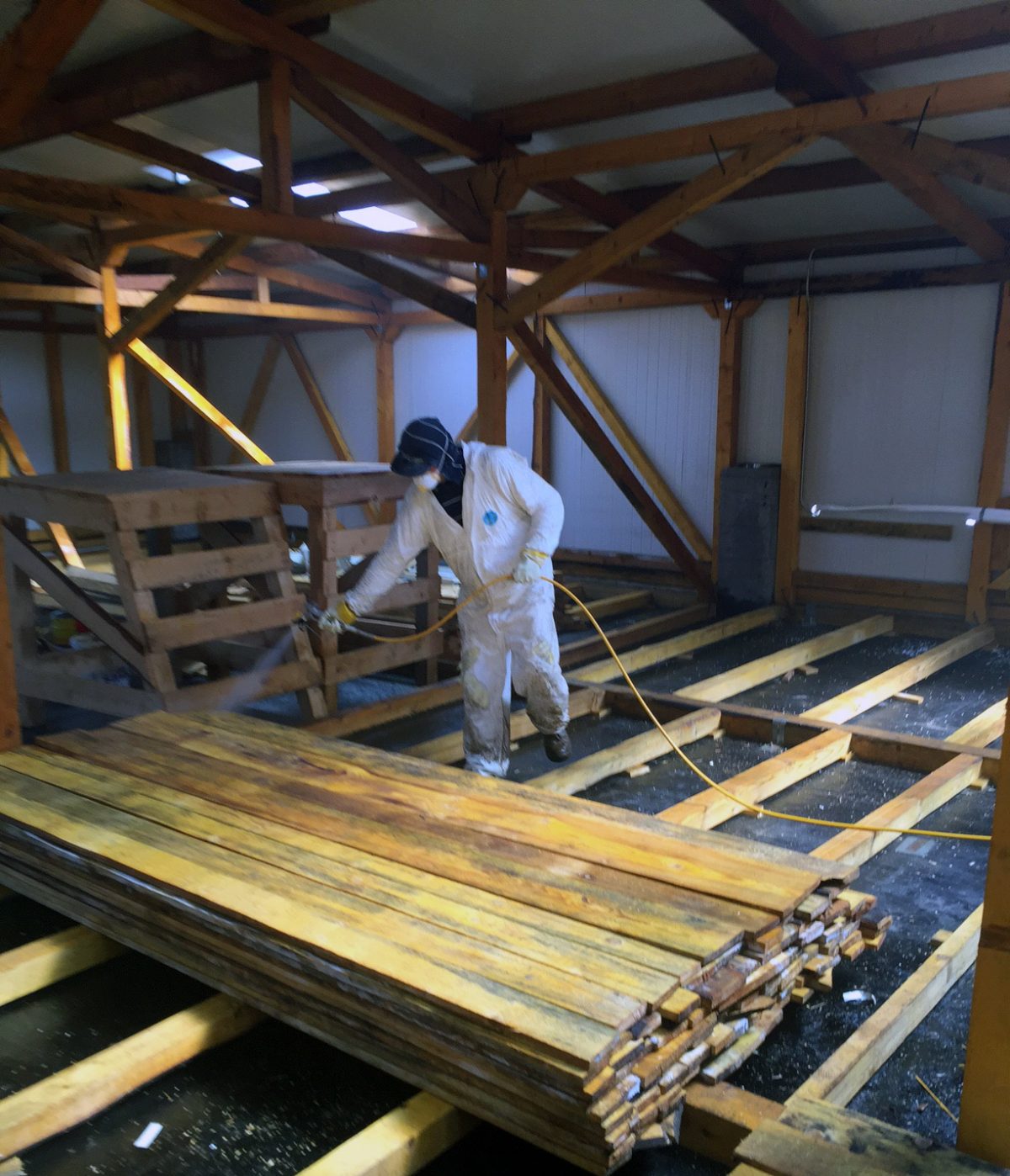 Ignifugare lemn - Servicii de calitate si incredere | Del Expert